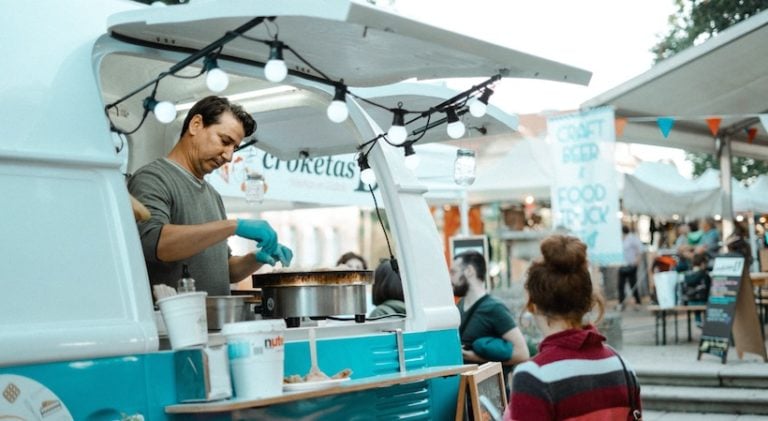The Beginner's Guide to Starting a Food Truck Business